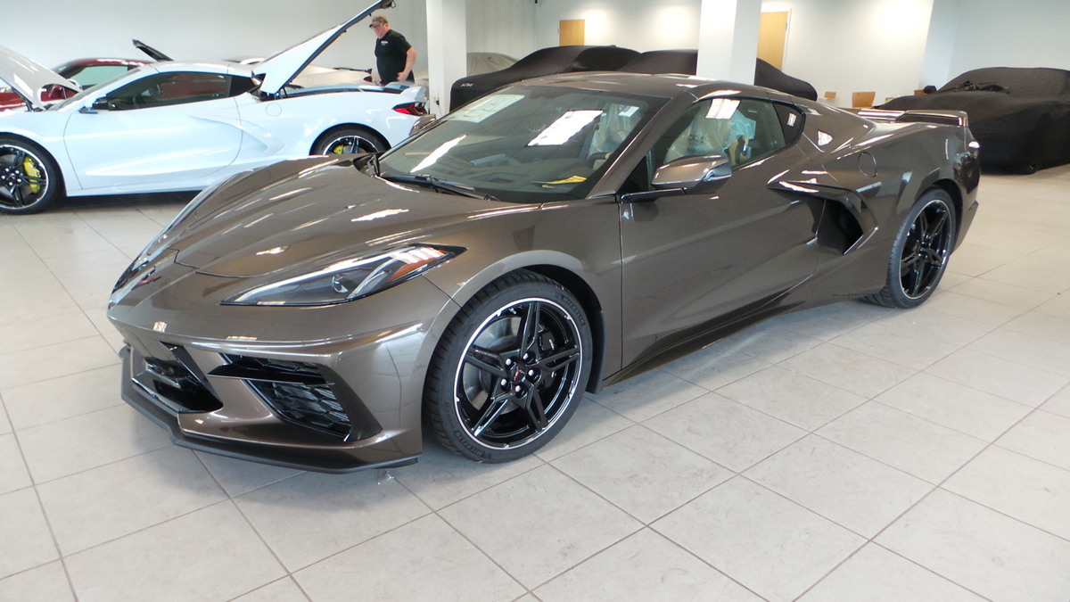 [PICS] First 2020 Corvette in Zeus Bronze Metallic Arrives at MacMulkin ...