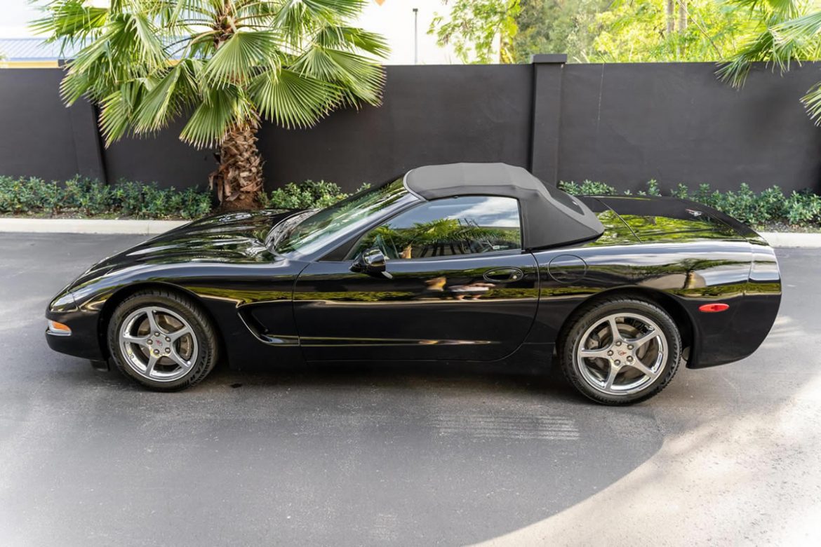 Pristine 2002 Corvette Convertible Up For Sale With Only 320 Miles on ...