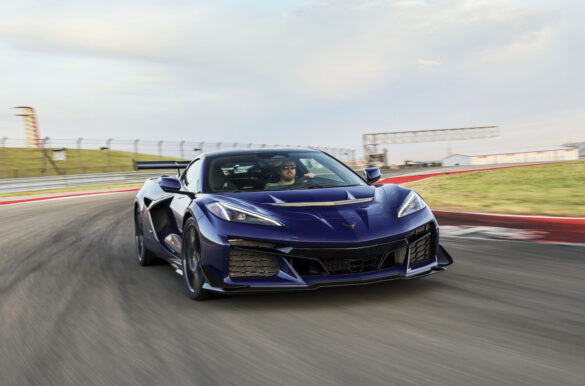 CONFIRMED: The 2025 Corvette ZR1 Will Be One of the Rarest Corvettes ...