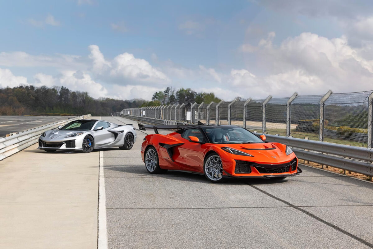 Front 3/4 view of Blade Silver Corvette ZR1X and Sebring Orange ...